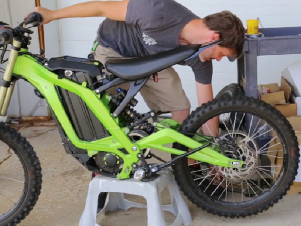 How Much is a Surron Electric Bike? A Full Price and Model Breakdown ...